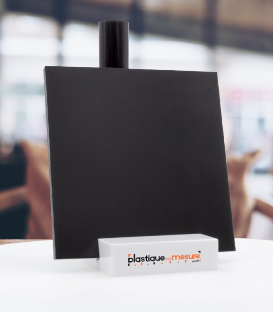 Plaque en ABS noir ou blanc, lisse ou granité : à la plaque